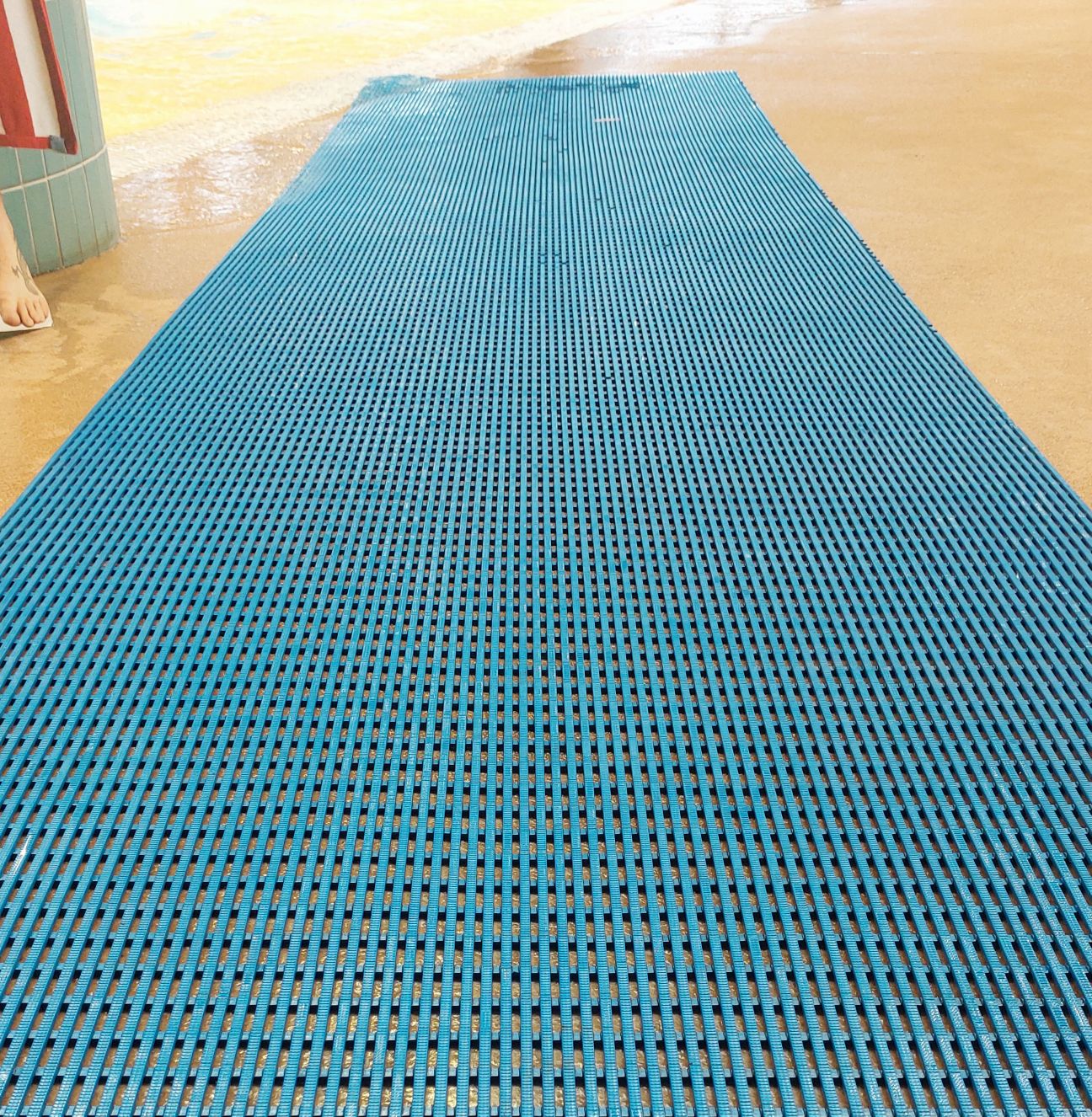 Heronair tubular matting for wet areas, anti-fatigue and non-slip