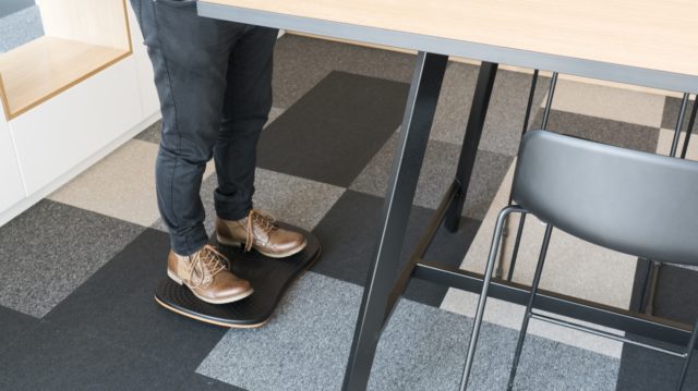 Engage: Standing Desk Mat