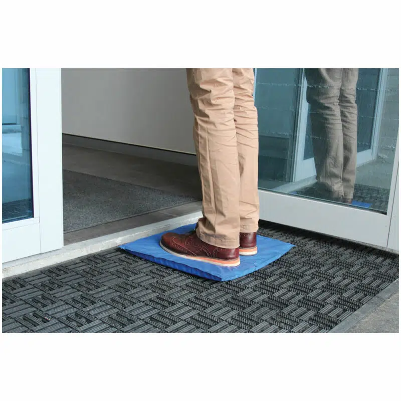 Disinfectant mats to sanitise and clean footwear in clean zones