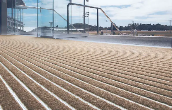 Recessed Well matting, hard wearing carpet with aluminum frame and ...